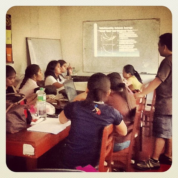 Photos at PUP Graduate School - College Academic Building in Santa Mesa