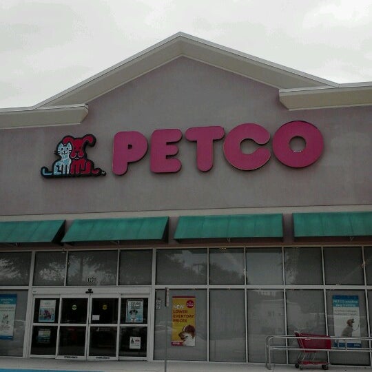 Petco - Beach Park - 9 tips from 626 visitors
