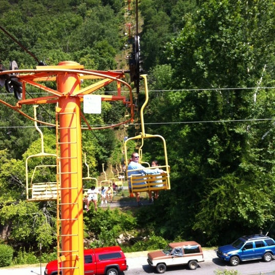 Gatlinburg Sky Lift - Ski Chairlift in Gatlinburg