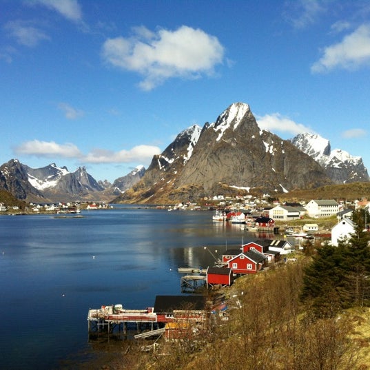 Reine - 3 tips from 612 visitors