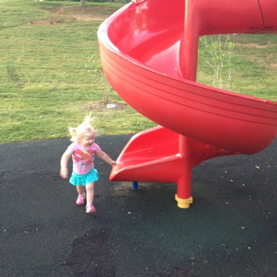 Mayor Bob Leonard Park - 301 Watt Road