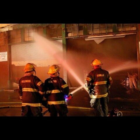 Philadelphia Fire Department : Engine 7 & Ladder 10 - Fire Station in ...