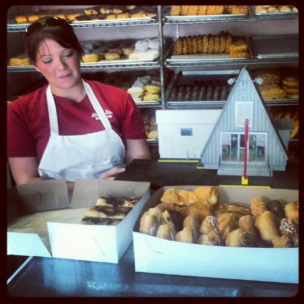 Mary Lou Donuts - 19 tips from 282 visitors