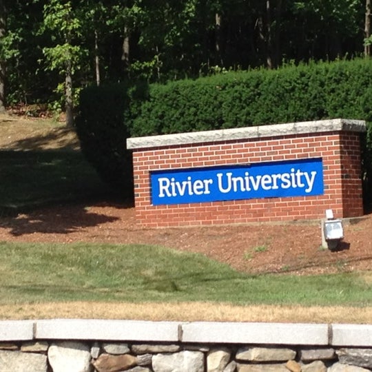 Rivier University - University in Nashua