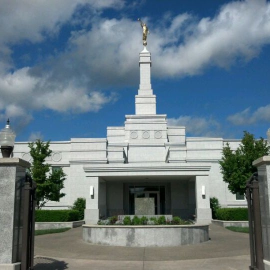 Medford Oregon Temple - 1 tip from 14 visitors