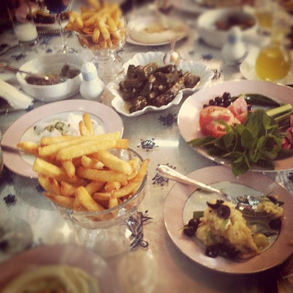 Em Sherif - Lebanese Restaurant in Beirut