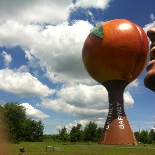 Peachoid, The Gaffney Peach - Gaffney, SC