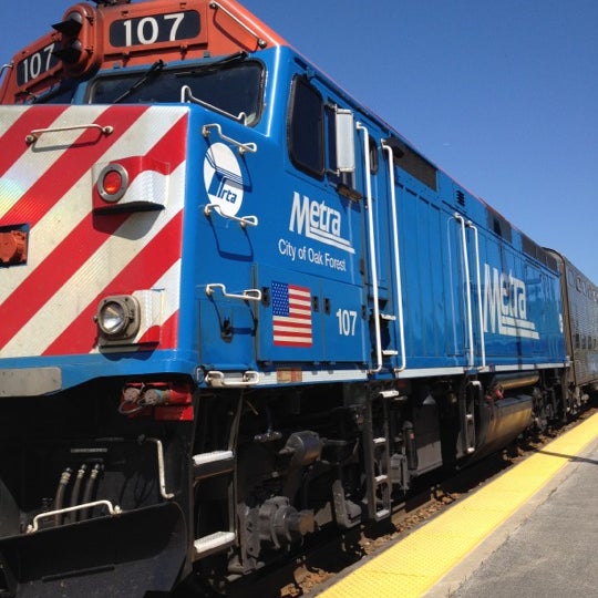 Metra - Elmwood Park - 7600 W Grand Ave