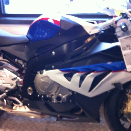 BMW Wollaston - Bedford Rd.