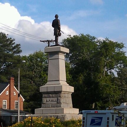 A.P. Hill Monument - Monument / Landmark in Richmond