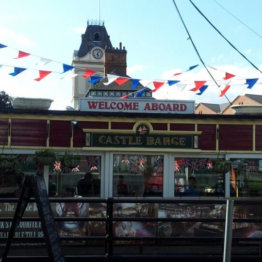 Castle Barge - The Wharf
