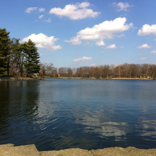 Herrick Lake Forest Preserve - Nature Preserve in wheaton