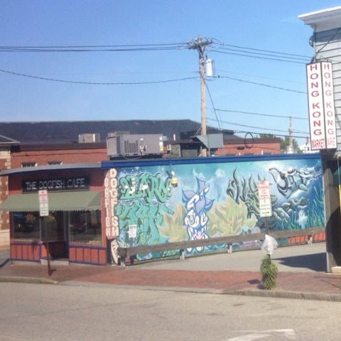 The Dogfish Café (Now Closed) - American Restaurant in Portland