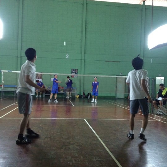 Photos at Badminton Court Yen Akat - Badminton Court