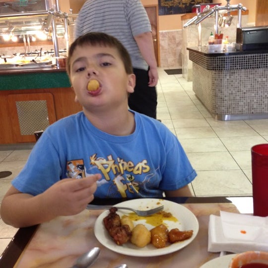 Phoenix Buffet - 1818 E Main St