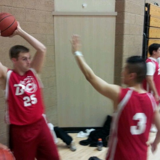 Walnut Teen Center - Walnut, CA