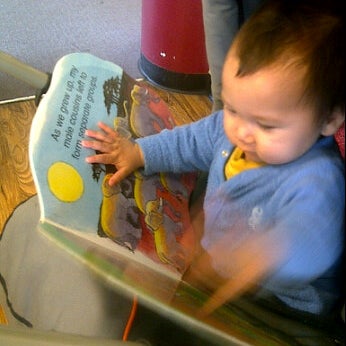 Campsie Library - Library