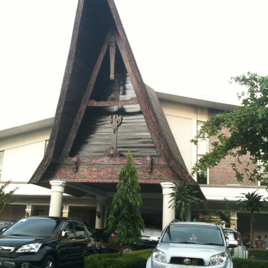 Gedung Mulia - Perumperindo.co.id