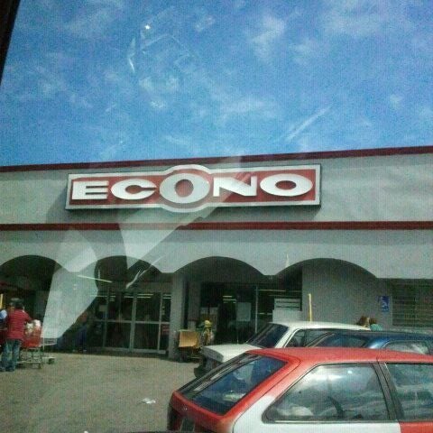Supermercado Econo Arecibo - Grocery Store