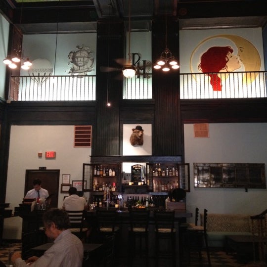 Picnic House - French Restaurant