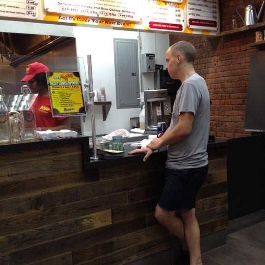 Burger UrWay - Fort Greene - 6 tips