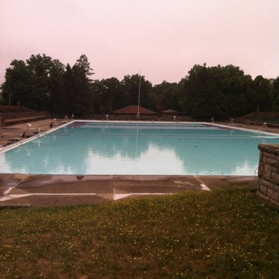 Photos at North Park Swimming Pool - 5 tips from 396 visitors