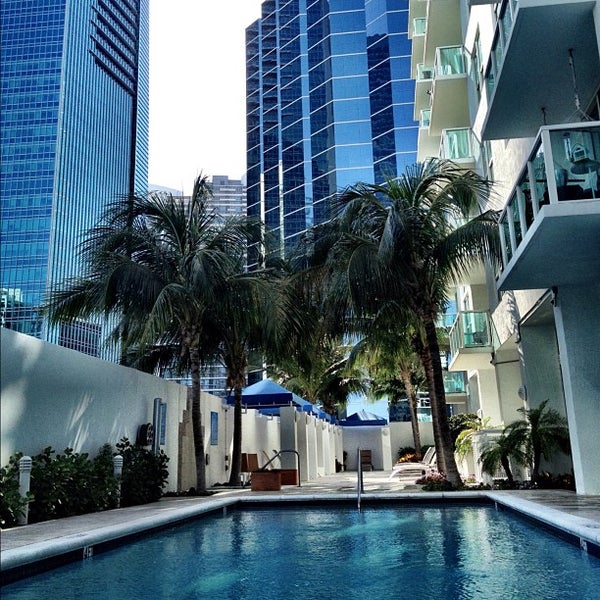 Solaris - Structure in Miami