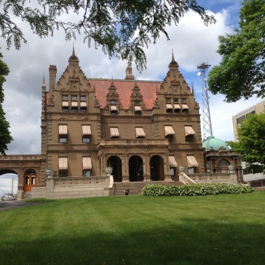 Photos at Pabst Mansion - History Museum in Avenues West