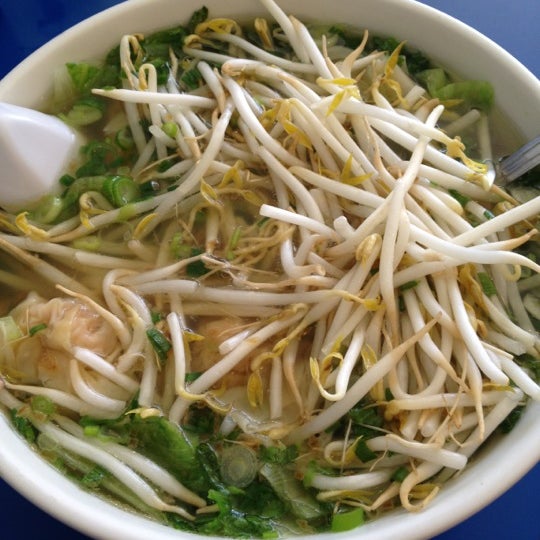 Pacific Pho Noodle House - 901 W Victoria St