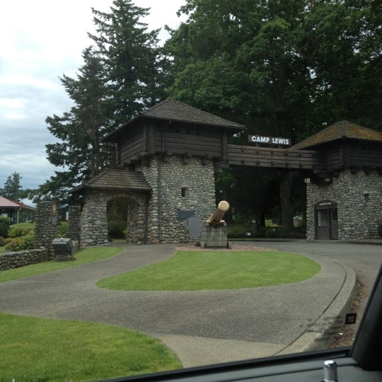 Liberty Gate - 41st Division Dr S