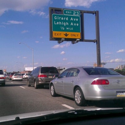 Interstate 95 at Exit 23 - Intersection in Northern Liberties - Fishtown
