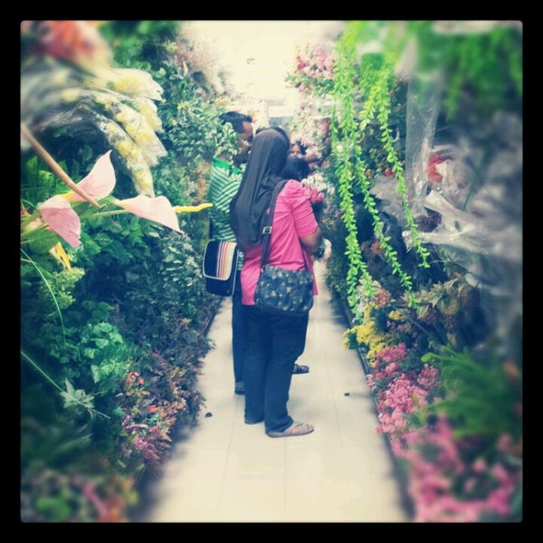 A tu Z Wedding House Sdn.Bhd. - Bridal Shop