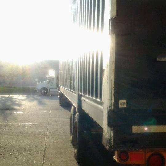 OHL Warehouse - Structure in Romeoville