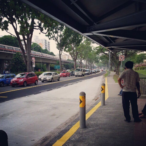 Bus Stop 59059 (Blk 608) - Bus Stop in Yishun