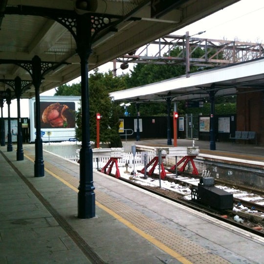Chingford Railway Station (CHI) - Chingford, Greater London