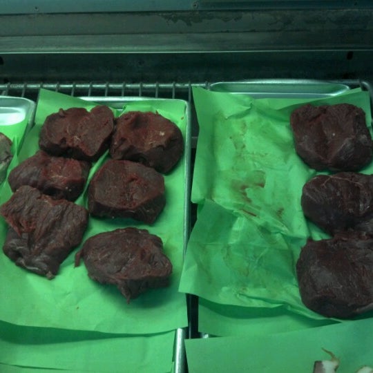 Dave's Meat Market - Butcher