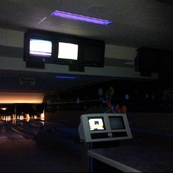 Waterloo Bowling Lanes - 2 tips from 120 visitors