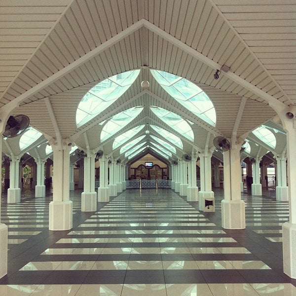 Masjid Asy-Syakirin - Kuala Lumpur City Center - Kuala Lumpur, Kuala Lumpur