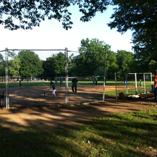 Knight Park - 8 tips from 488 visitors