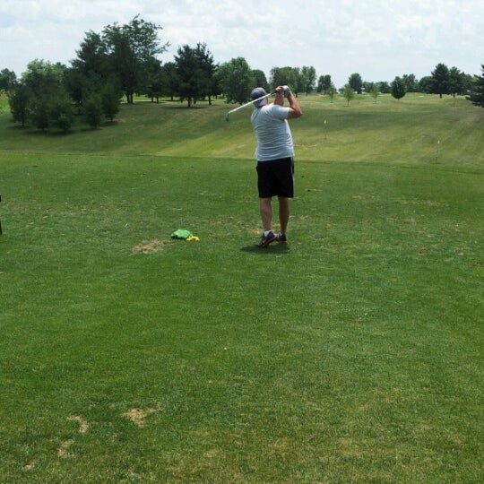 Oak Run Golf Course - Golf Course in Dahinda