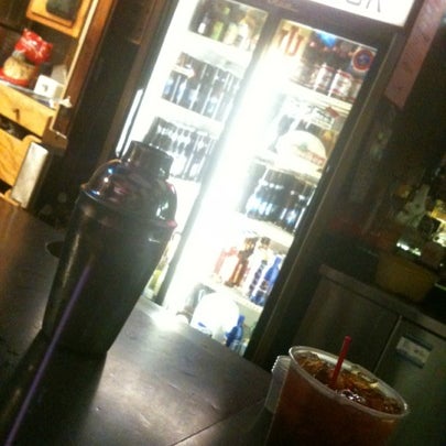 Shady Nook - Bar in Northside