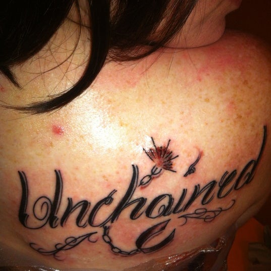 Outlaw Tattoo - Tattoo Parlor