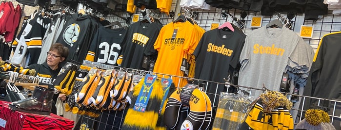 The 13 Best Clothing Stores in Pittsburgh