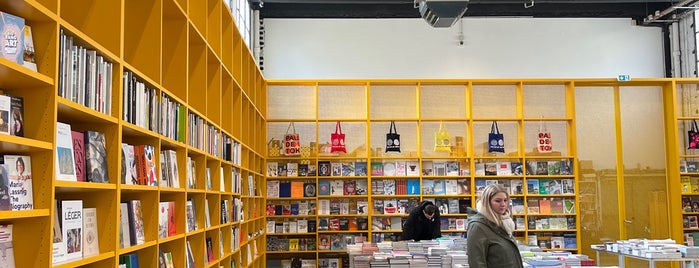 The 15 Best Places for Comics in Paris