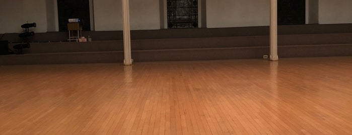 The 13 Best Places for Dancing in the East Village, New York