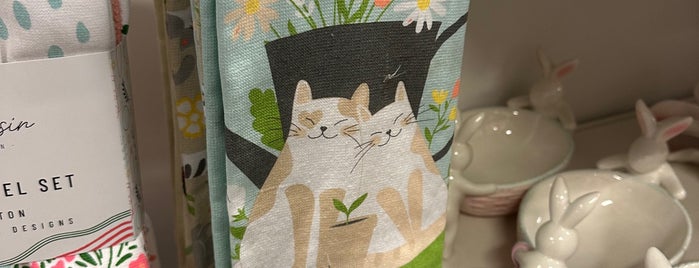 The 15 Best Thrift Stores and Vintage Shops in Chicago