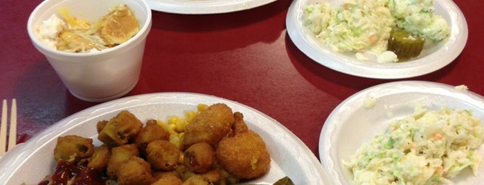 The 13 Best Places with a Buffet in Charleston