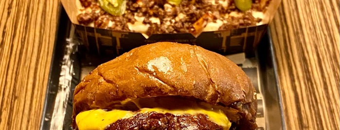 The 15 Best Places for Chicken Burgers in Jeddah