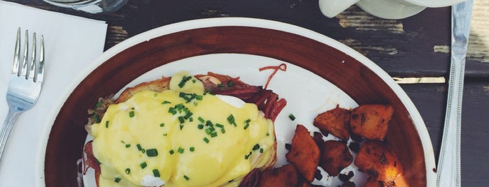 The 15 Best Romantic Date Spots in Bushwick, Brooklyn