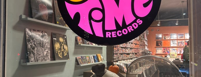 The 9 Best Record Stores in Seattle